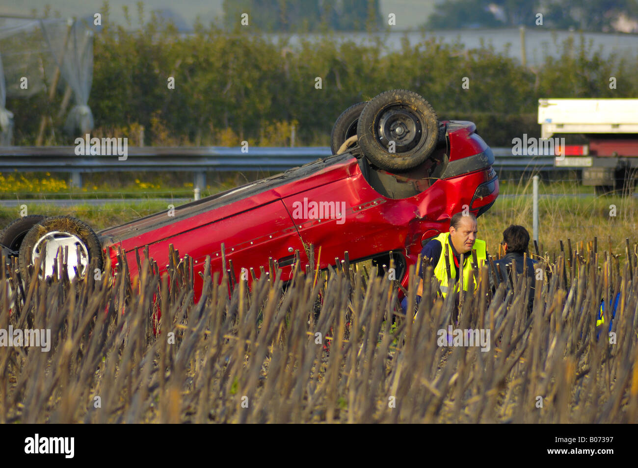 Car take over motorway hi-res stock photography and images - Alamy