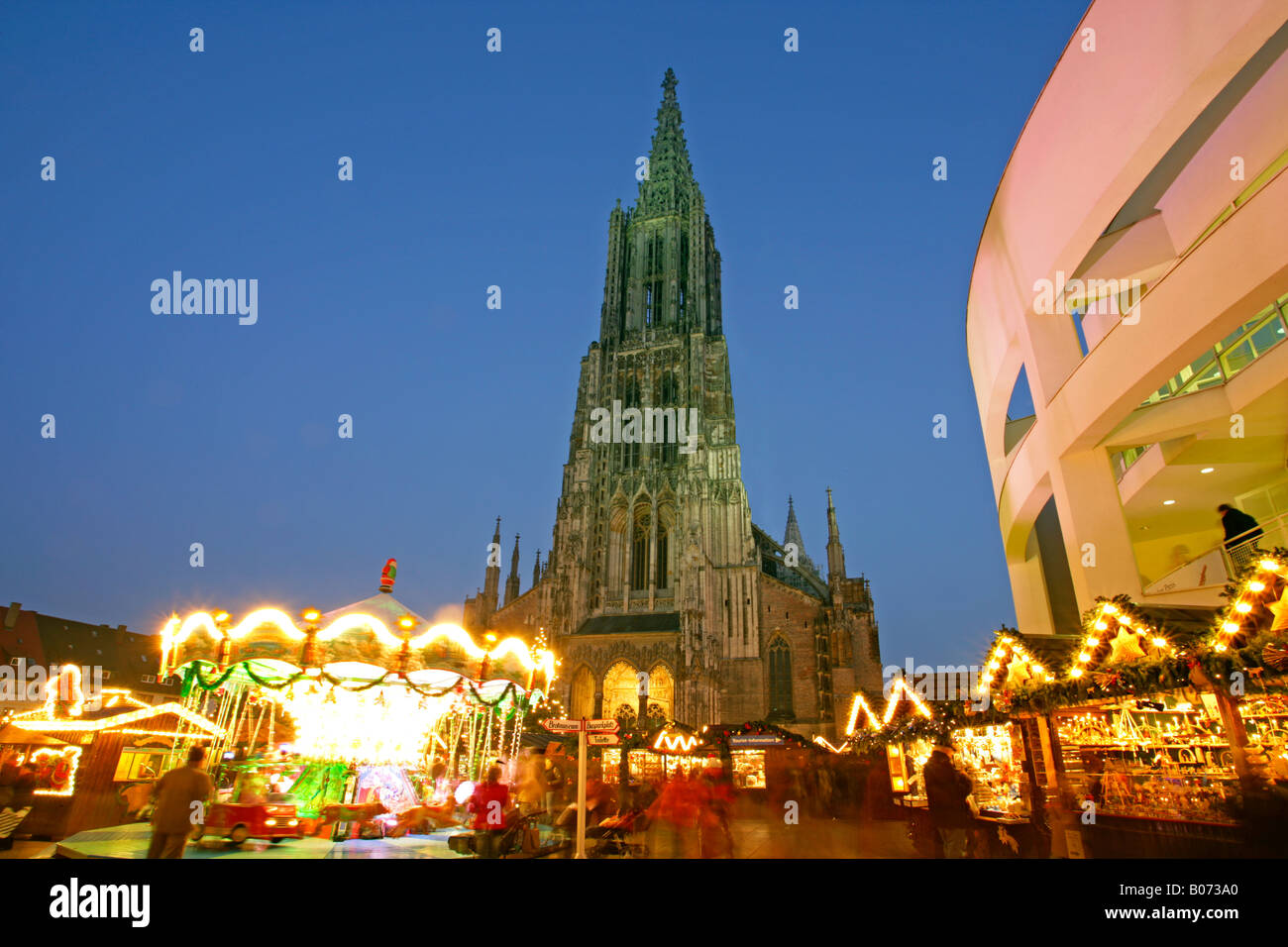 Weihnachtsmarkt , Christmas Market in Ulm Stock Photo - Alamy