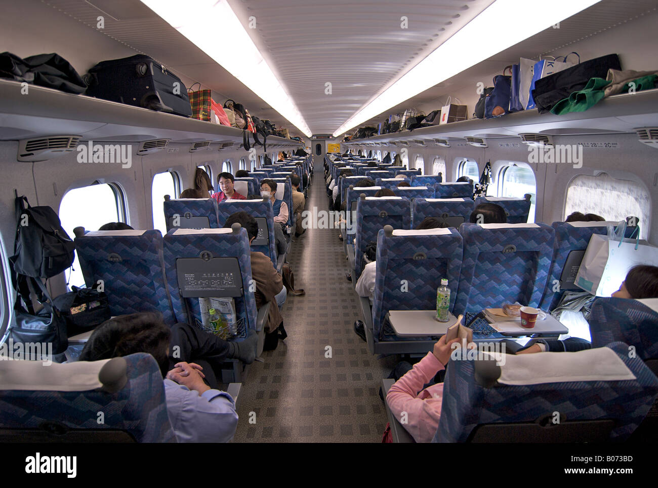 A nozomi shinkansen hi-res stock photography and images - Alamy