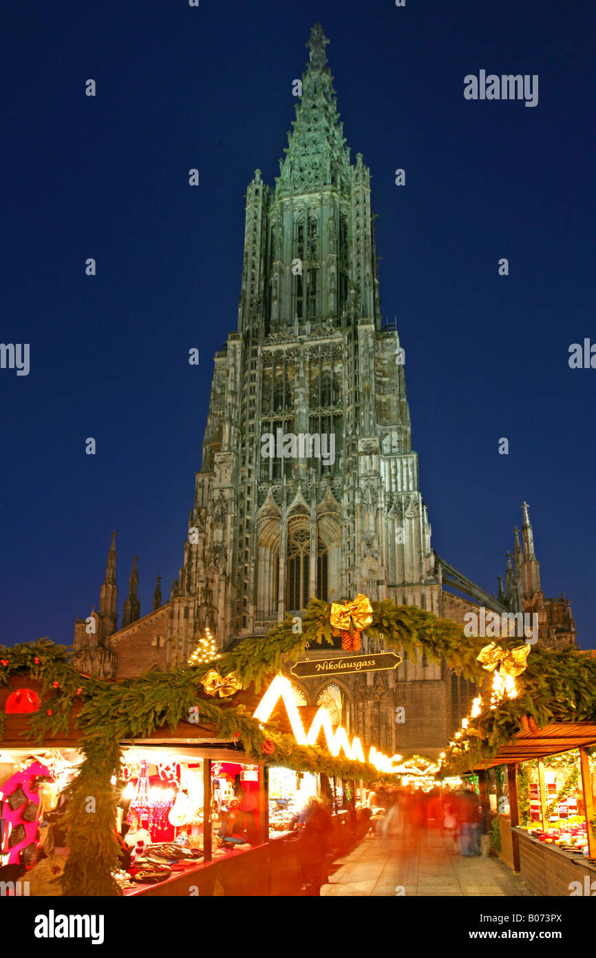Weihnachtsmarkt , Christmas Market in Ulm Stock Photo - Alamy