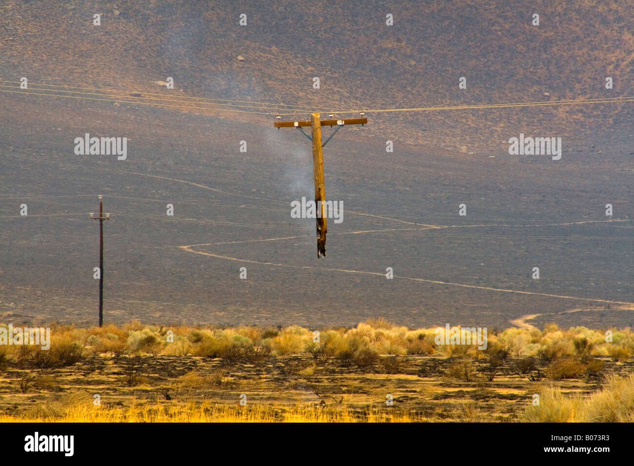 Wildfire powerpole blaze hi-res stock photography and images - Alamy