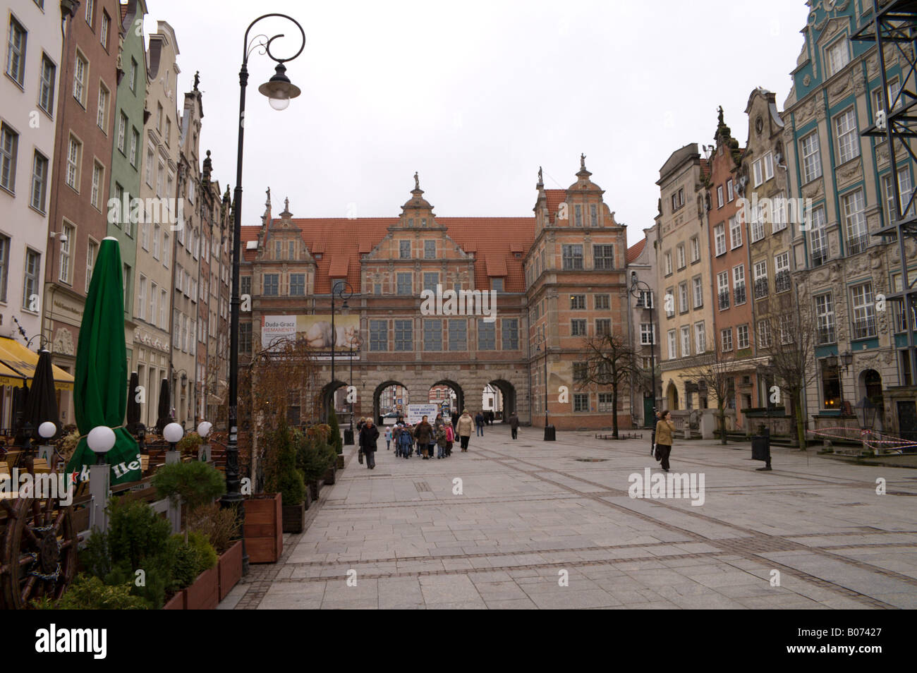 Dluga street in the Old Town of Gdansk (Danzig), Poland, looking ...