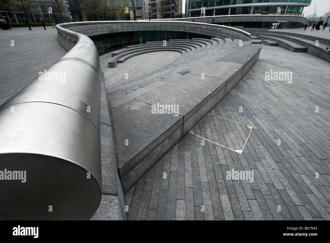 The scoop City Hall London Stock Photo - Alamy