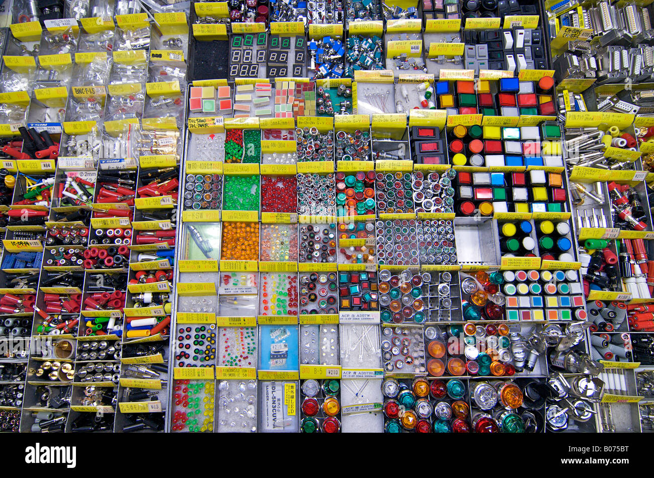 Stall of electronics components in the market at Akihabara, ELECTRIC ...