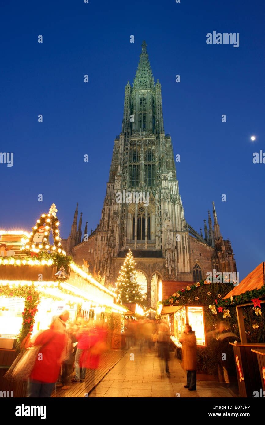 Weihnachtsmarkt , Christmas Market in Ulm Stock Photo - Alamy