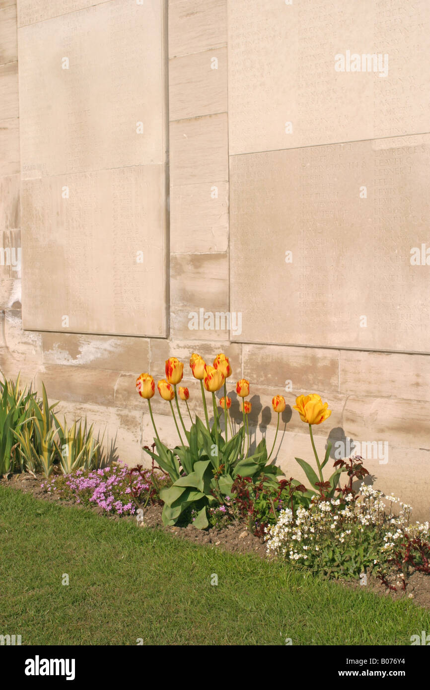 Loos cemetery hi-res stock photography and images - Alamy