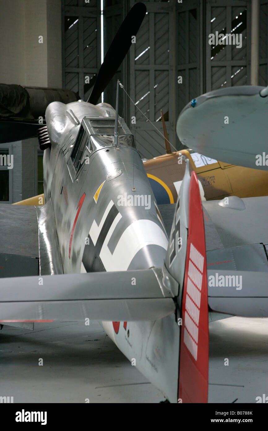 WW11 GERMAN FIGHTER AIRCRAFT -IMPERIAL WAR MUSEUM UK ENGINE PROPELLER ...