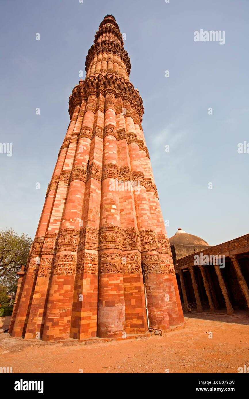 Qutb Complex: Qutub Minar Stock Photo - Alamy
