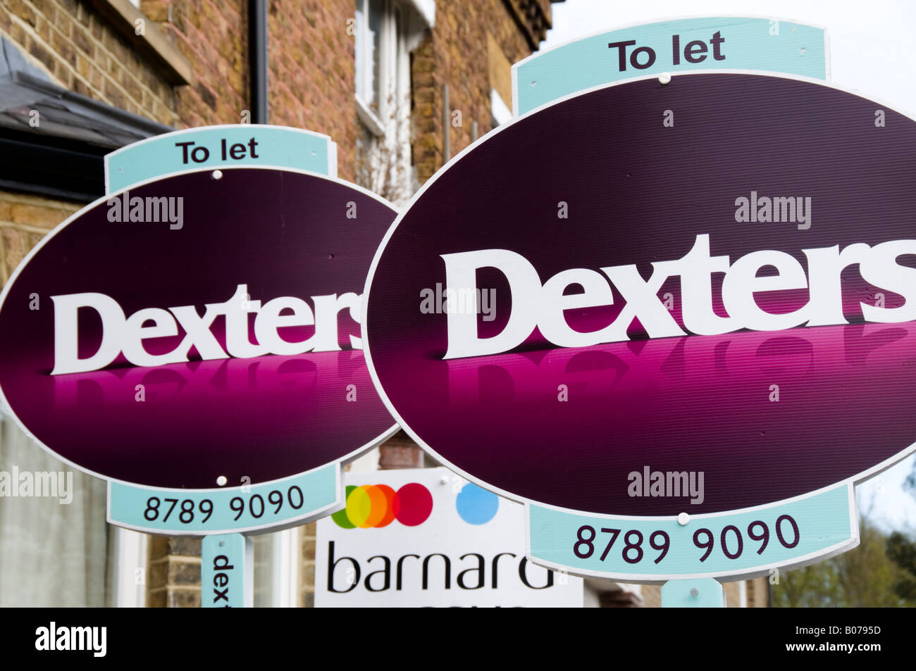 Various estate agent boards hi-res stock photography and images - Alamy