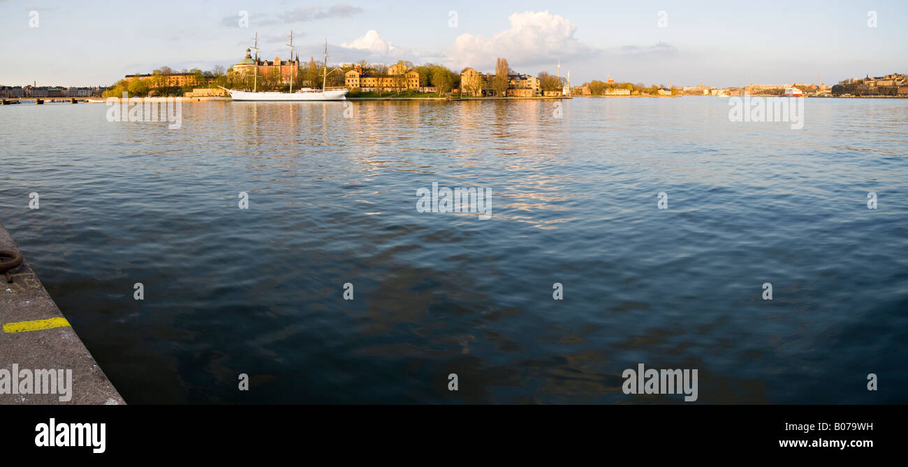 Stockholm skeppsbron hi-res stock photography and images - Alamy