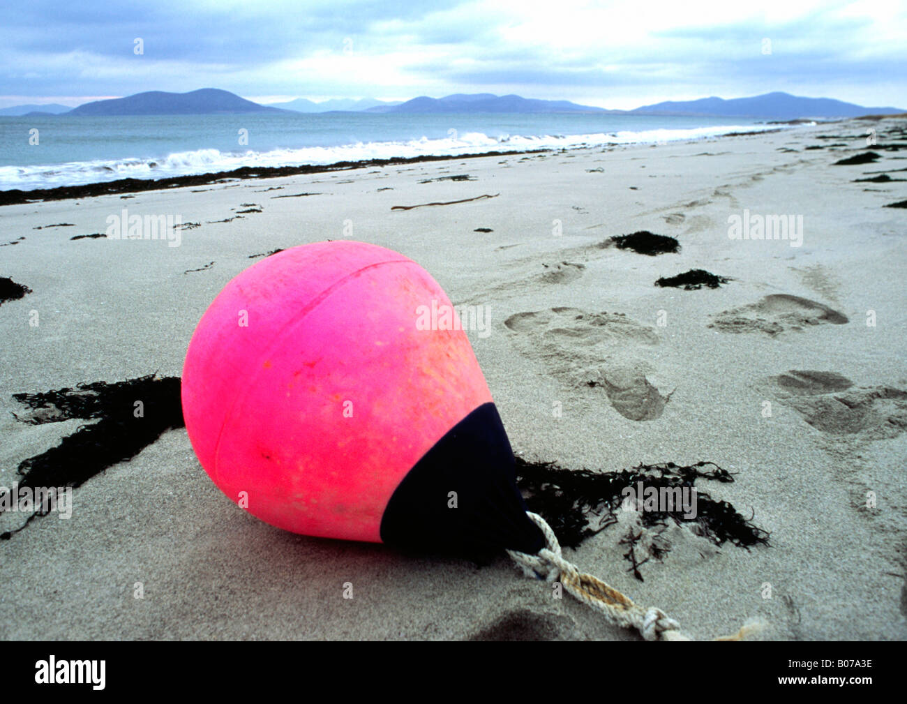 Scottish beach pollution hi-res stock photography and images - Alamy
