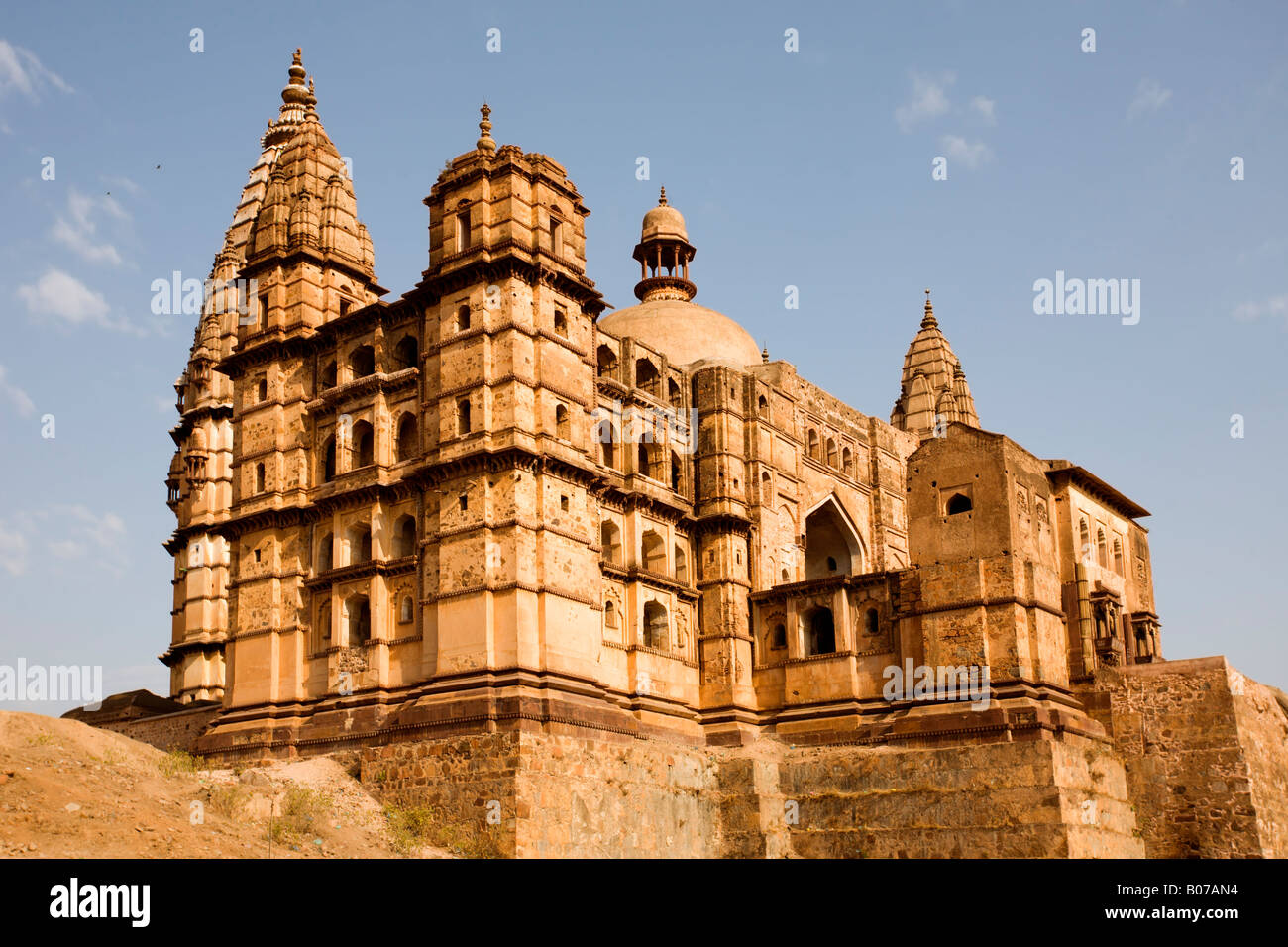 Mughal temple hi-res stock photography and images - Alamy