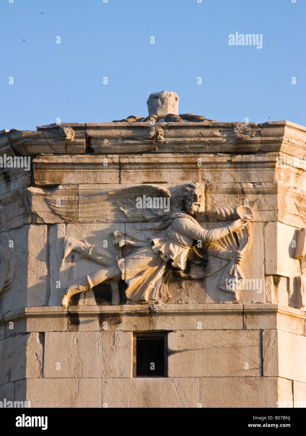 Sculpture tower hi-res stock photography and images - Alamy