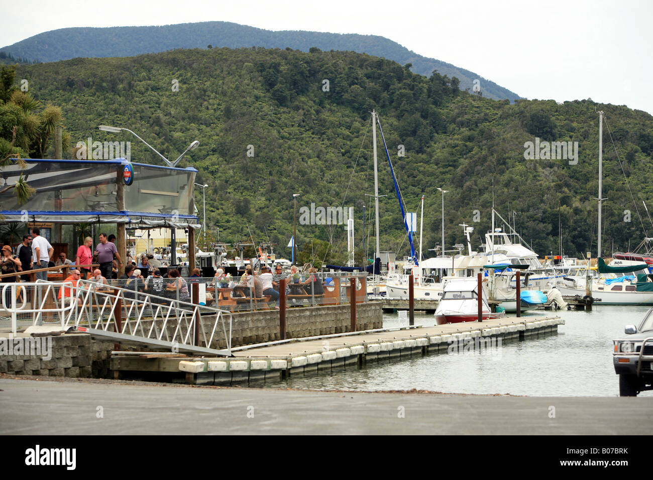 The slip inn hi-res stock photography and images - Alamy