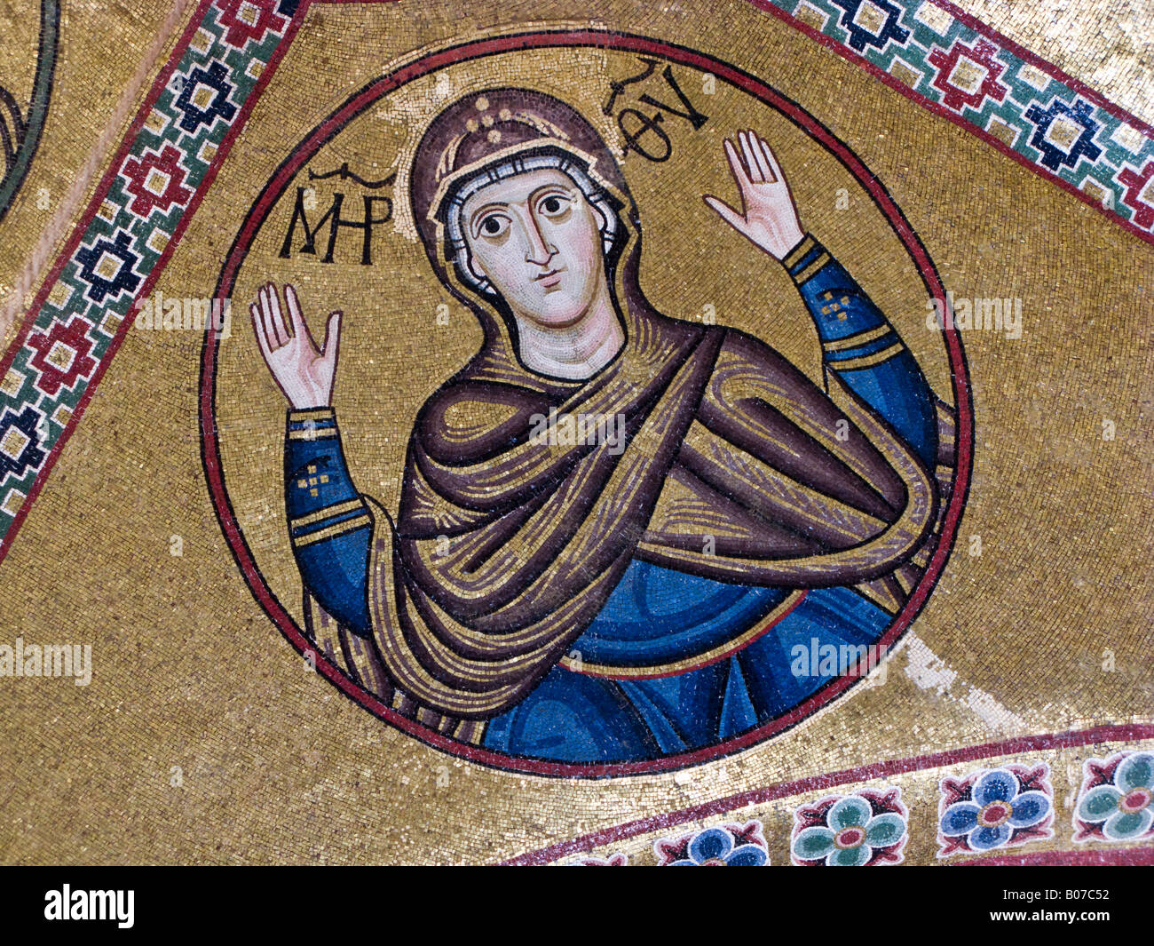 Hosios loukas interior hi-res stock photography and images - Alamy