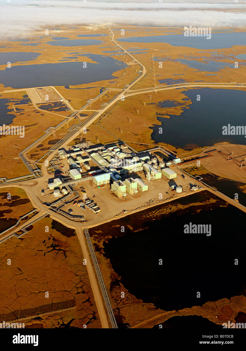 Arco gas pump hi-res stock photography and images - Alamy