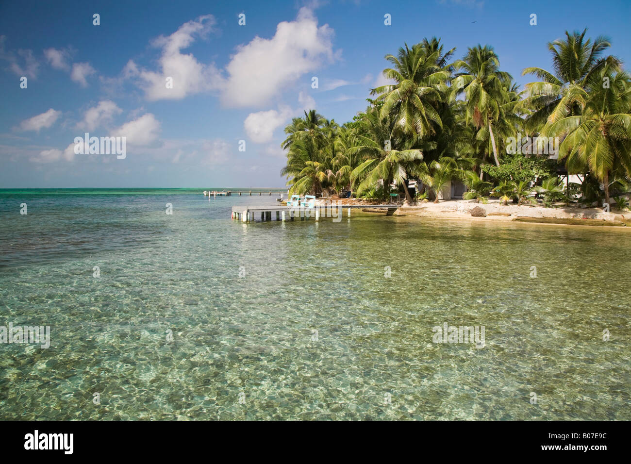 Belize, Tobaco Caye, Beach Stock Photo - Alamy