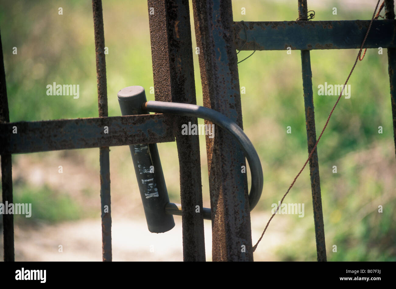Rusted Old Gate Locked Stock Photo - Alamy