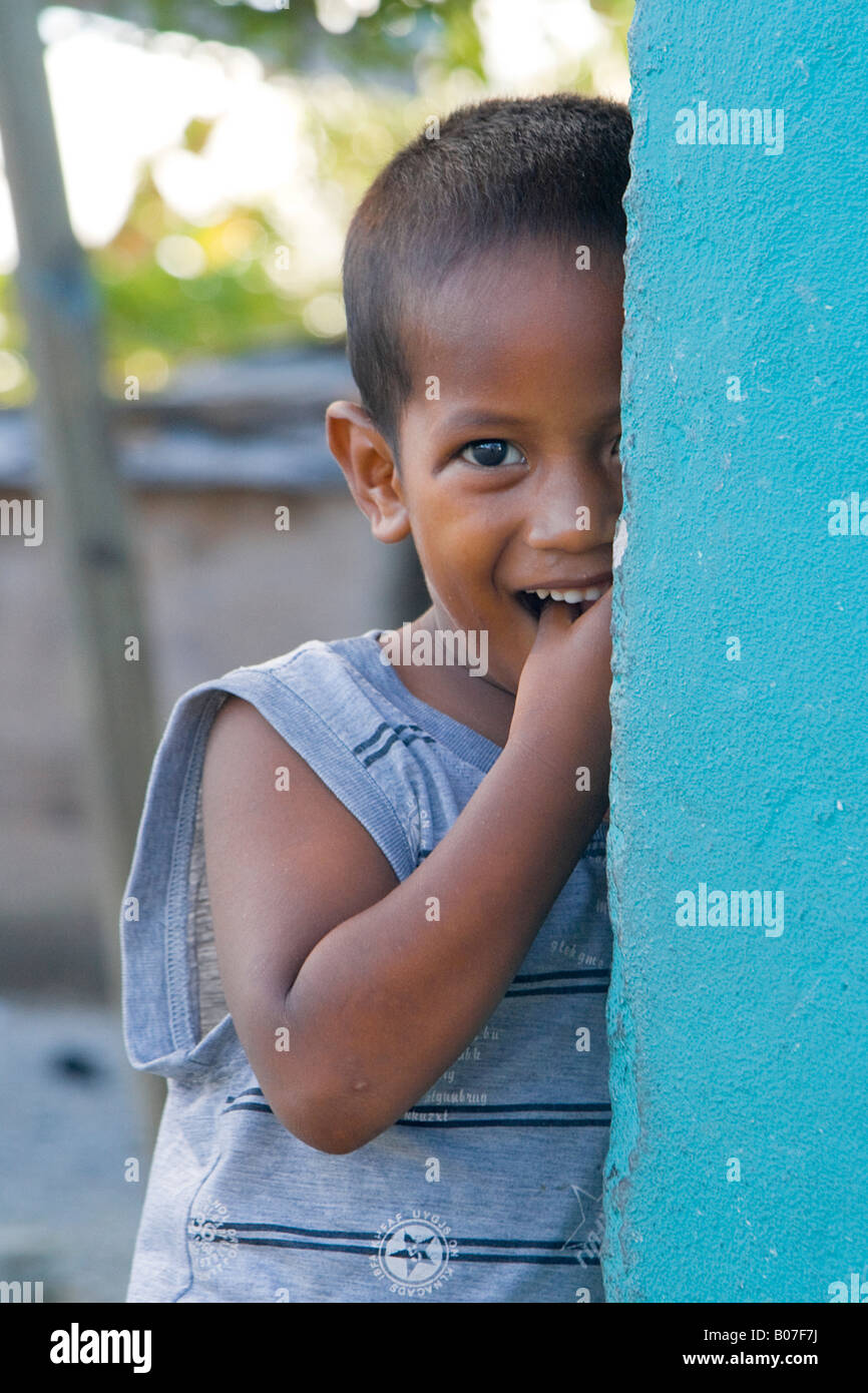Marshallese people hi-res stock photography and images - Alamy