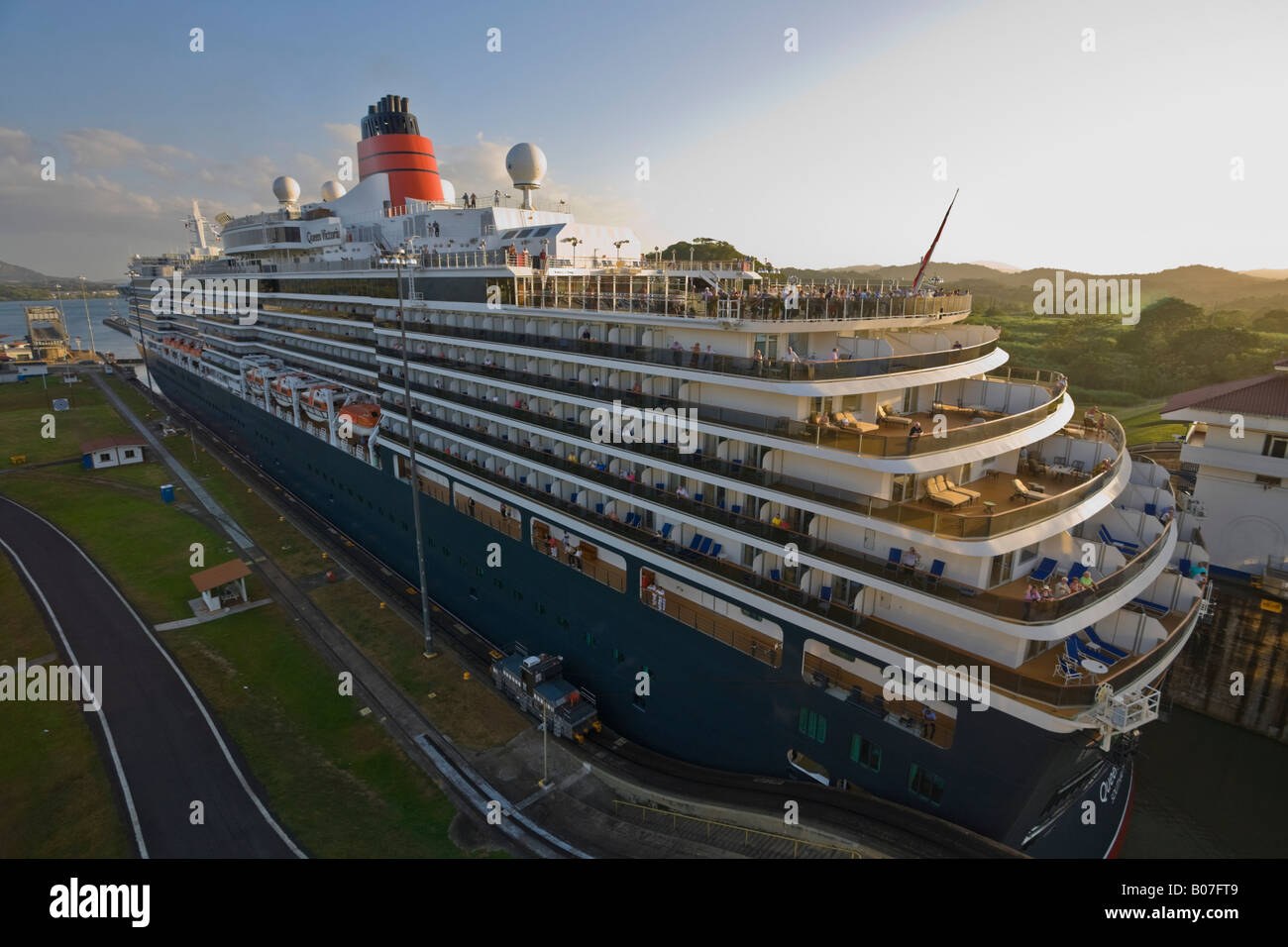 Panama, Panama Canal, Queen Victoria cruise ship on its maiden World ...