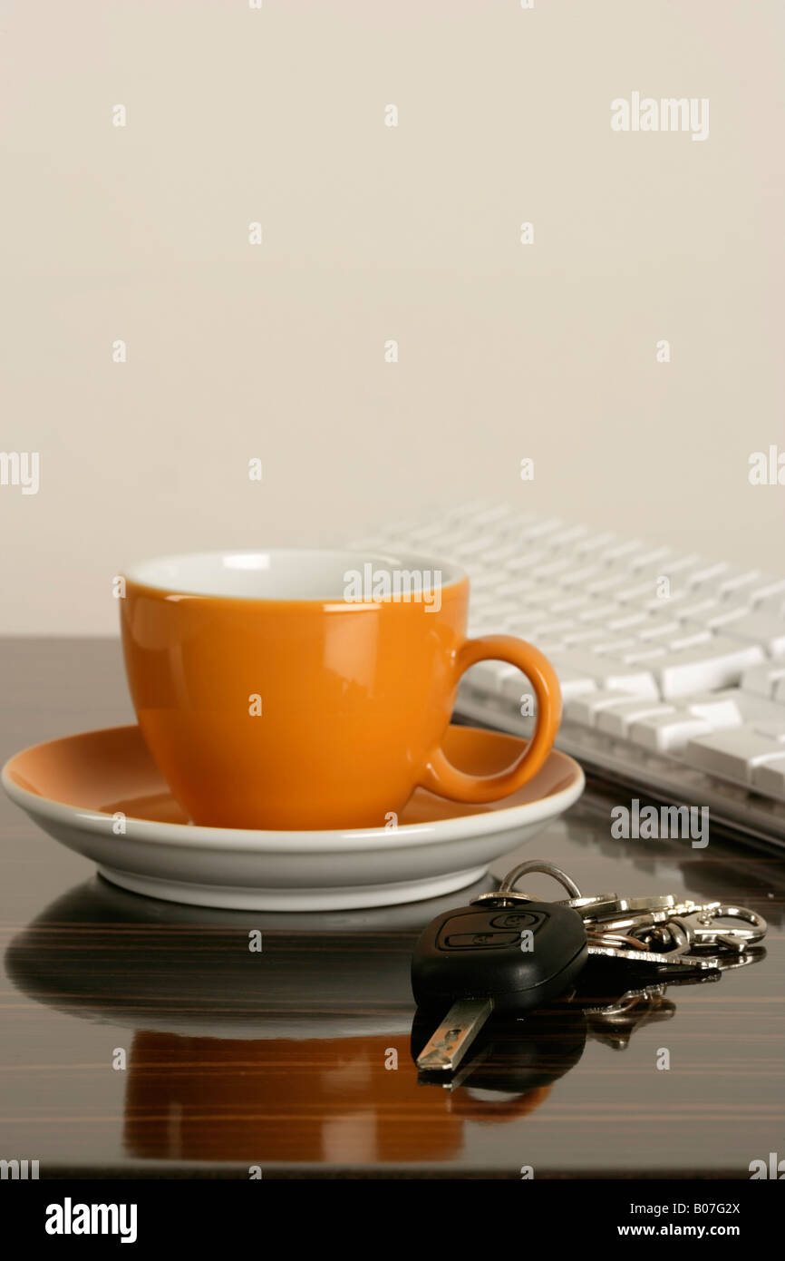 Car keys table nobody hi-res stock photography and images - Alamy