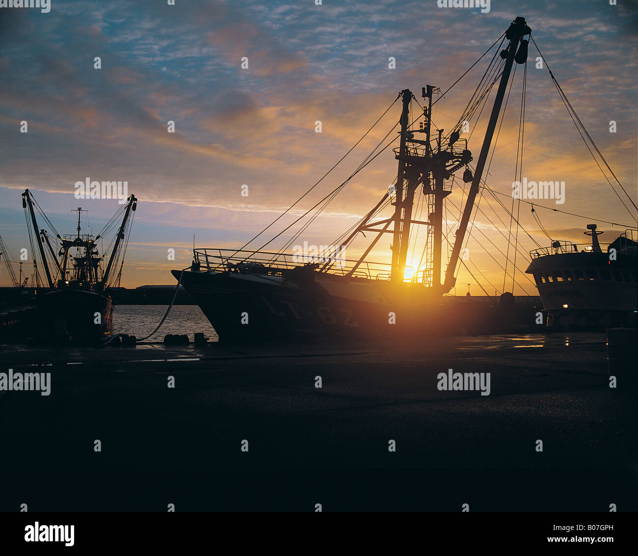 Lowestoft fishing boat hi-res stock photography and images - Alamy