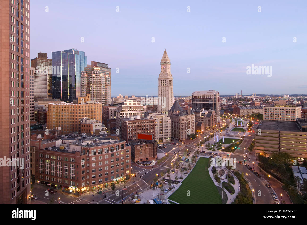 Atlantic avenue elevated hi-res stock photography and images - Alamy