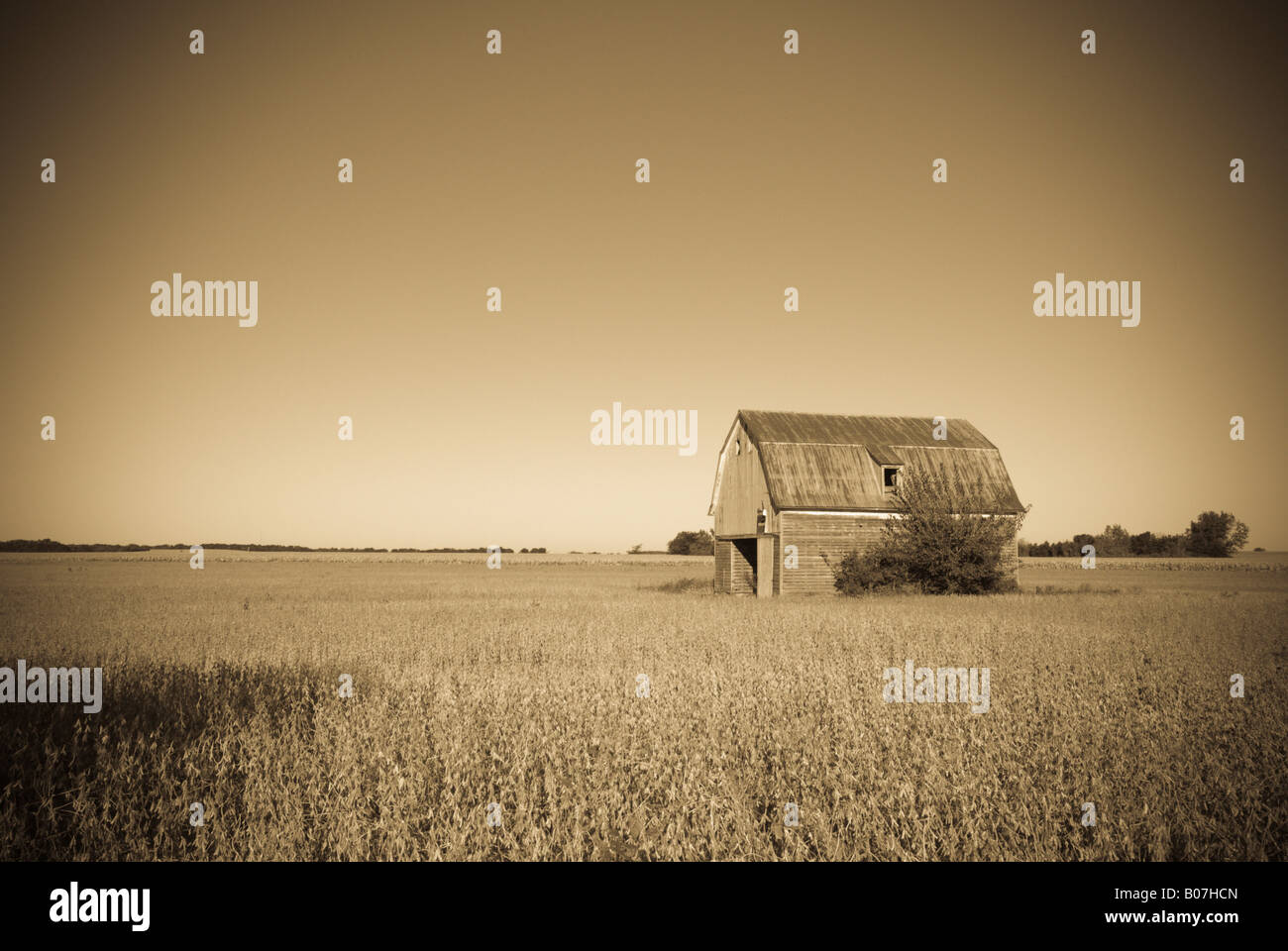 Old american barns hi-res stock photography and images - Alamy