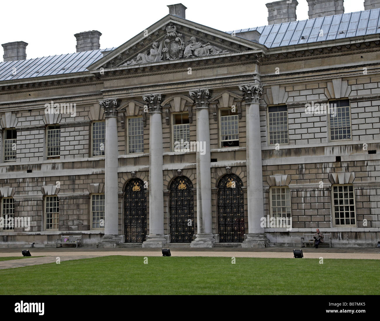 West facade trinity college of music hi-res stock photography and ...
