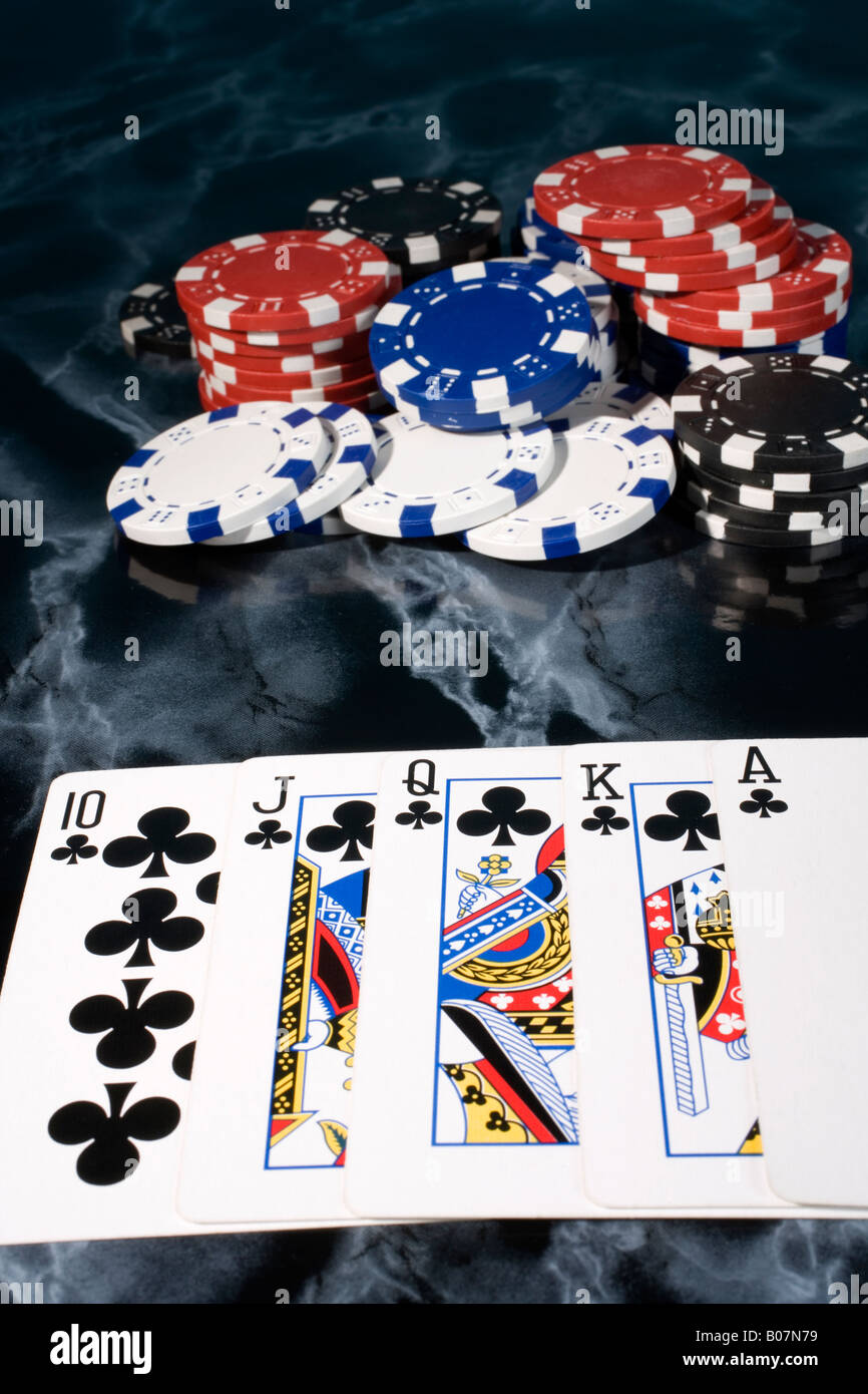 Poker hand royal flush karten hi-res stock photography and images - Alamy