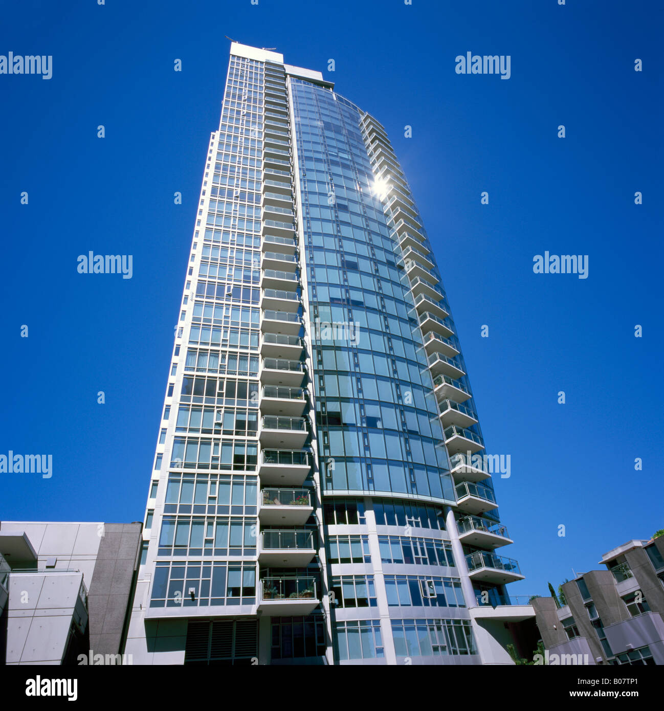 High Rise Apartment and Condominium Building at "Coal Harbour" Downtown ...