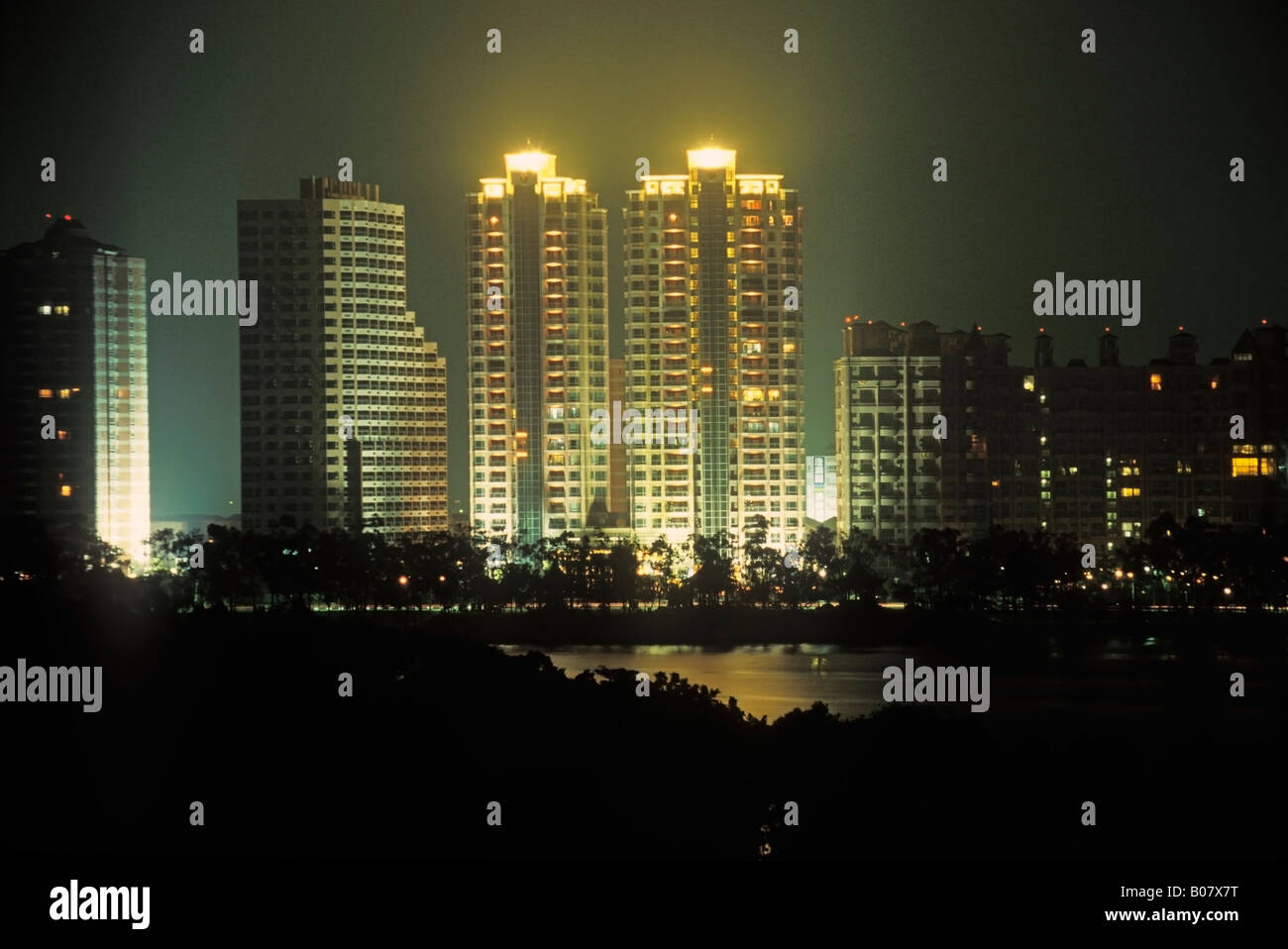 Apartment Building Lit Up At Night At Cheng Ching Lake Kaohsiung Taiwan ...