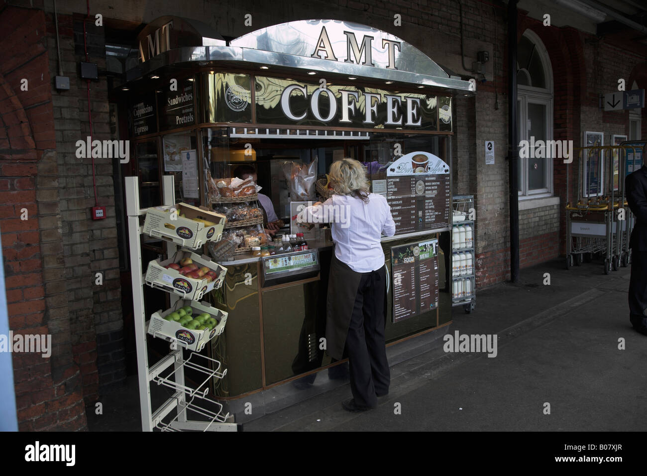 Amt station coffee booth hi-res stock photography and images - Alamy