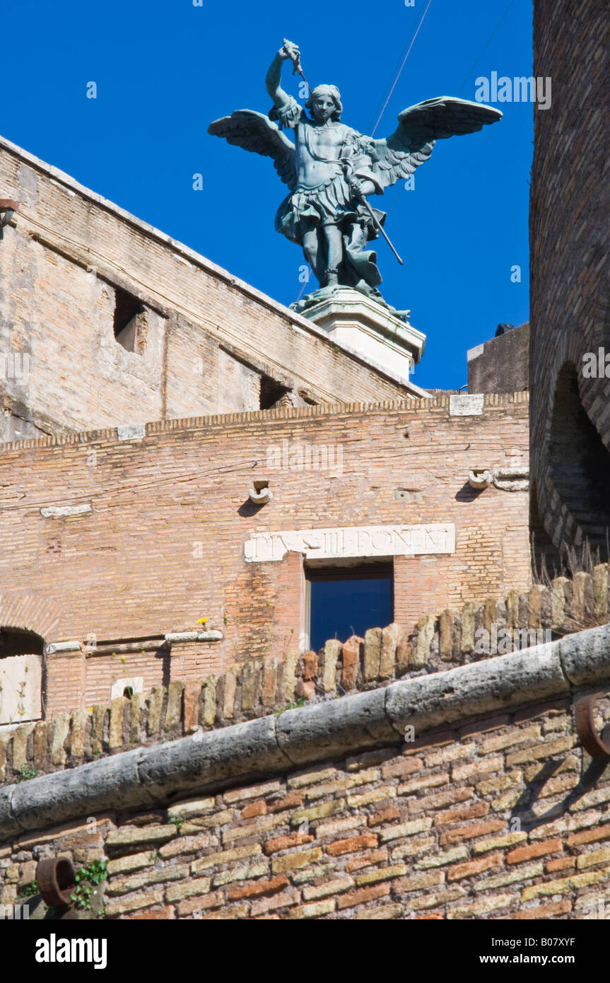 the angel statue on sant'angelo castle in rome Stock Photo - Alamy