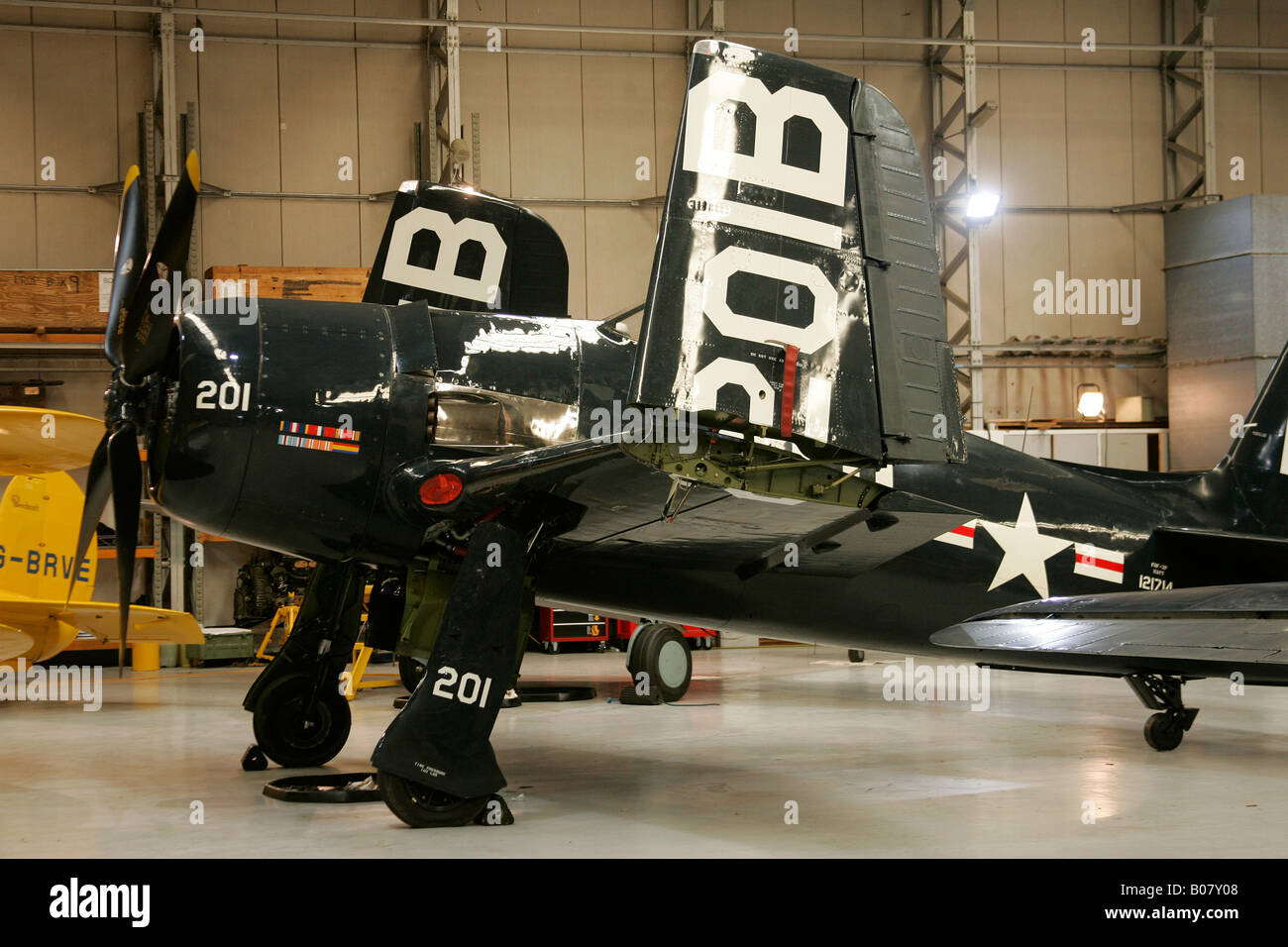 Classic american ww11 aircraft hi-res stock photography and images - Alamy