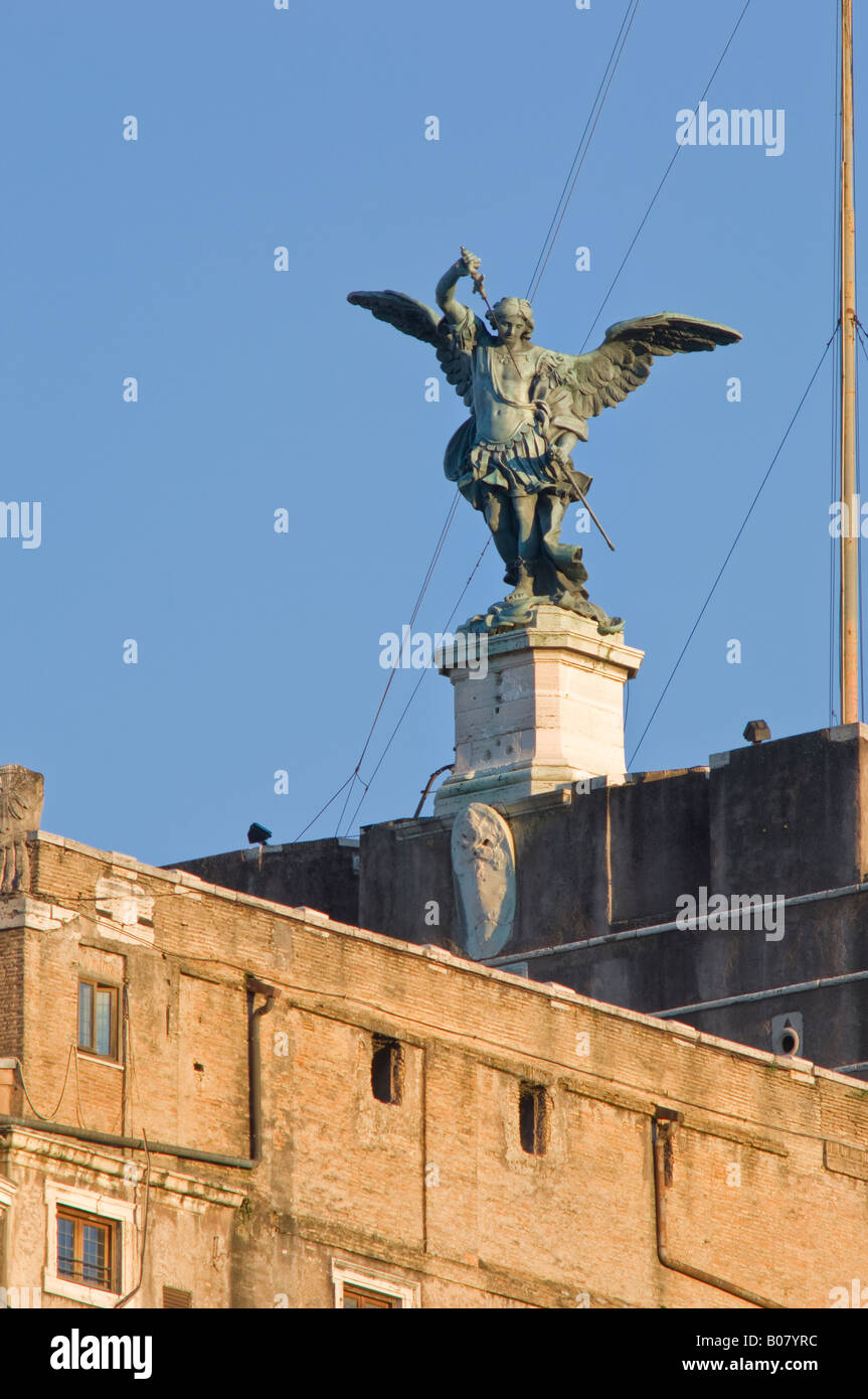 the angel statue on sant'angelo castle in rome Stock Photo - Alamy