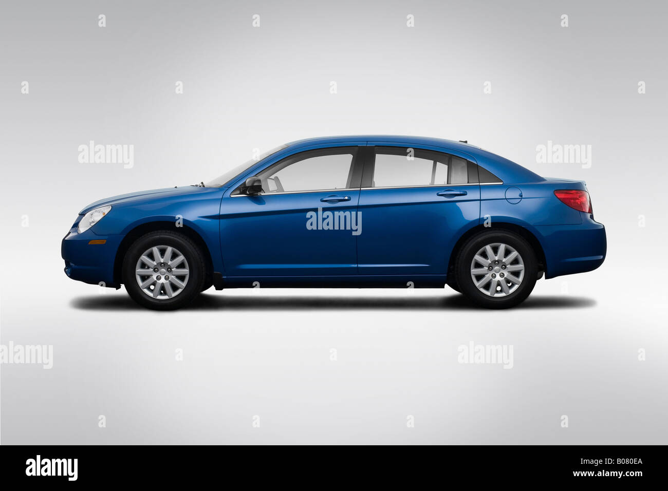 2008 Chrysler Sebring LX in Blue - Drivers Side Profile Stock Photo - Alamy