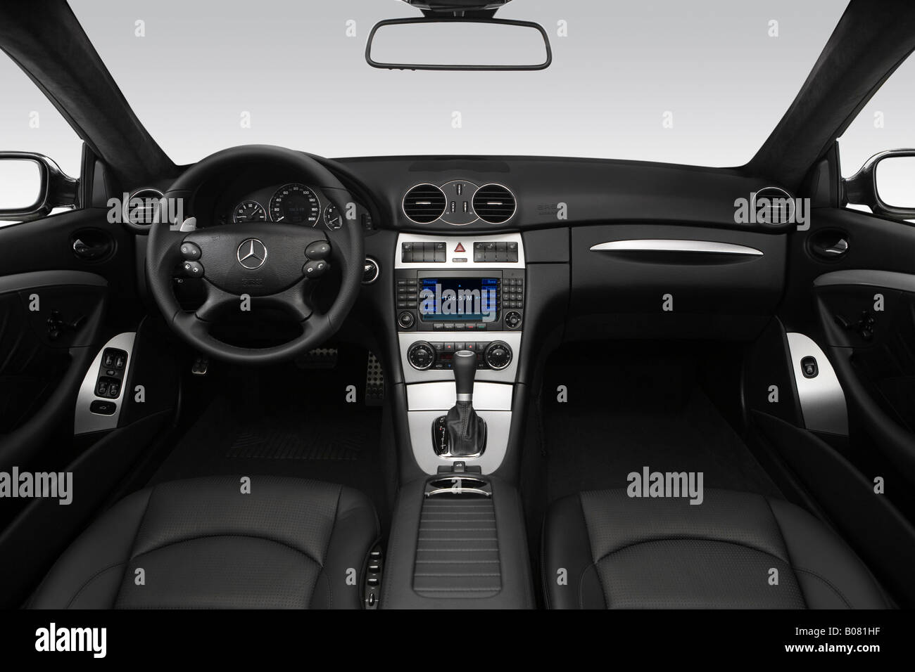 Mercedes benz clk class hi-res stock photography and images - Alamy