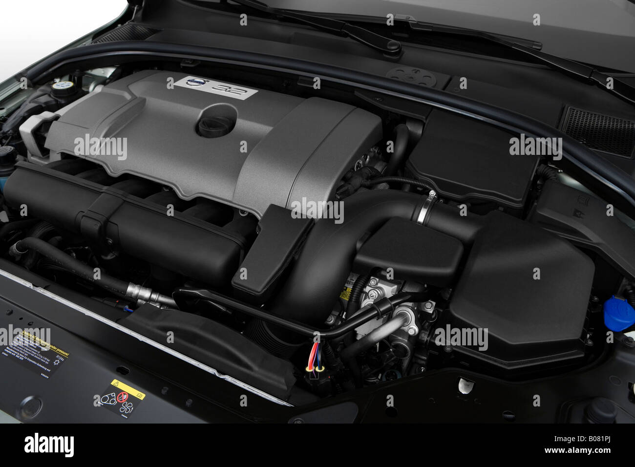 2008 Volvo V70 3.2 A SR in Gray - Engine Stock Photo - Alamy