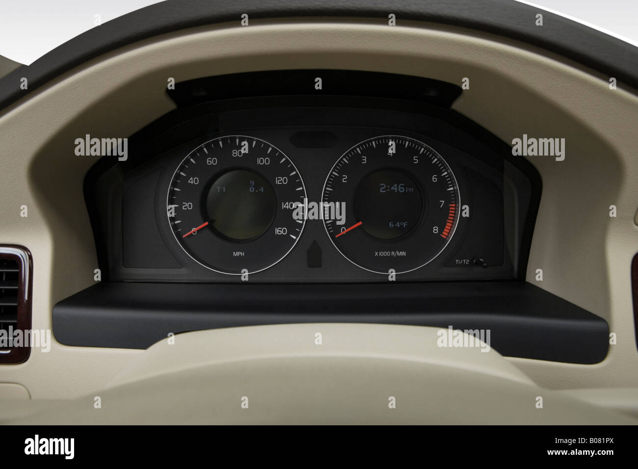 2008 Volvo V70 3.2 A SR in Gray - Speedometer/tachometer Stock Photo ...