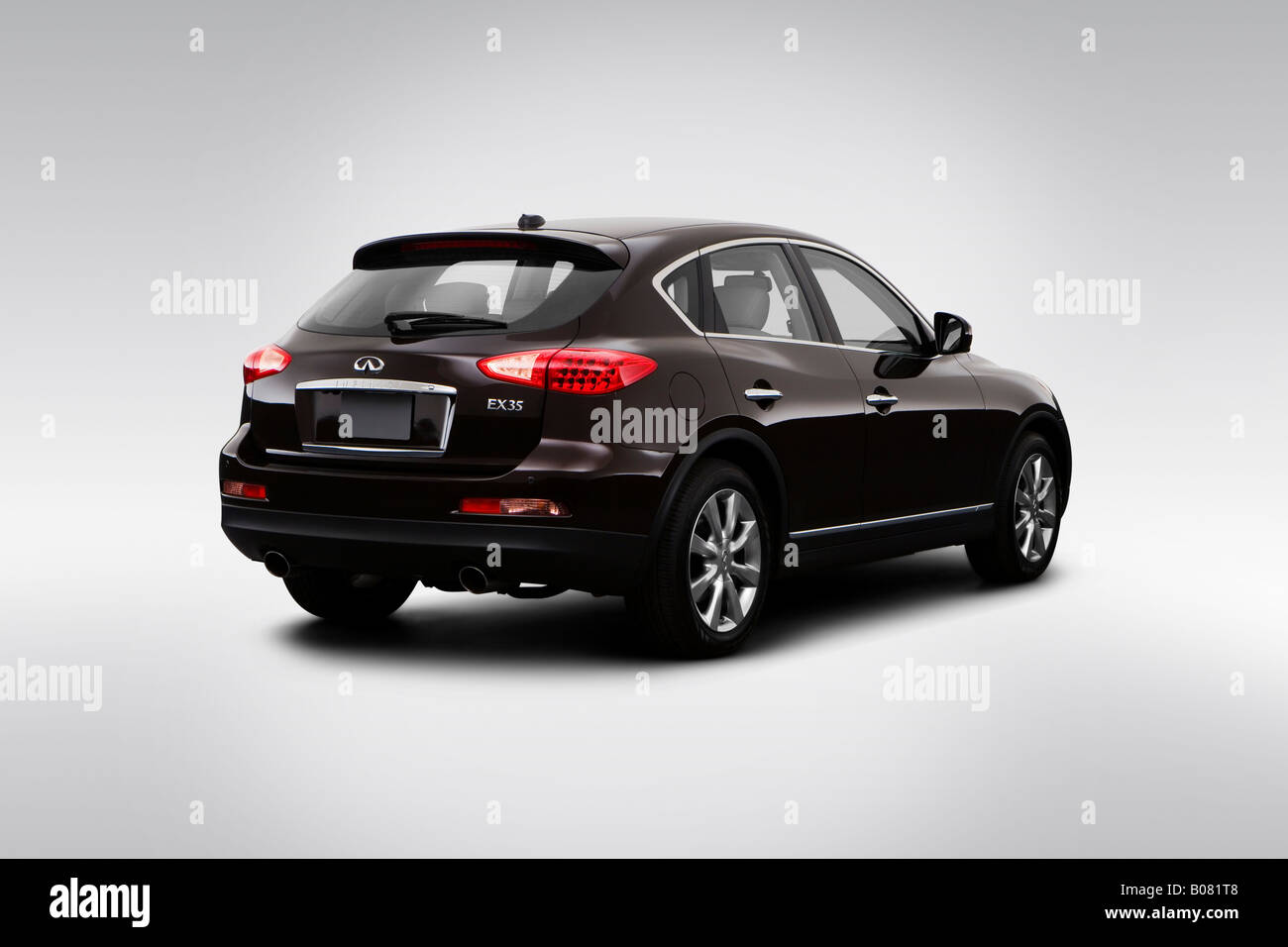 2008 Infiniti EX EX35 Journey in Black - Rear angle view Stock Photo ...