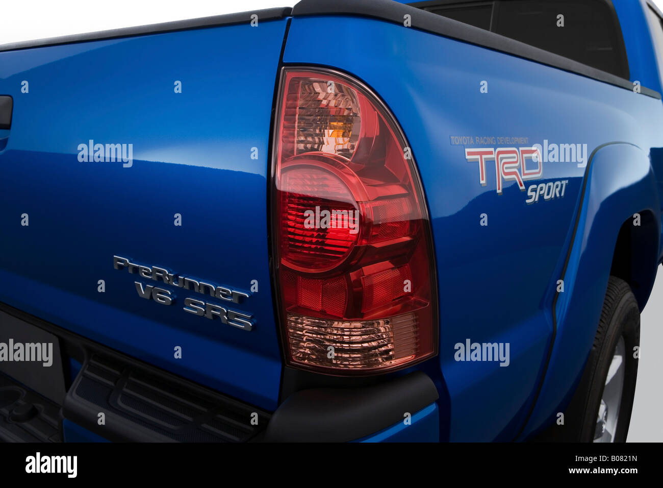 Toyota tacoma extended hi-res stock photography and images - Alamy