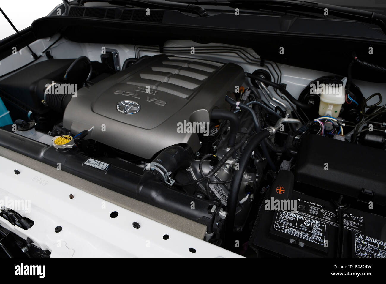 2008 toyota tundra in white hi-res stock photography and images - Alamy