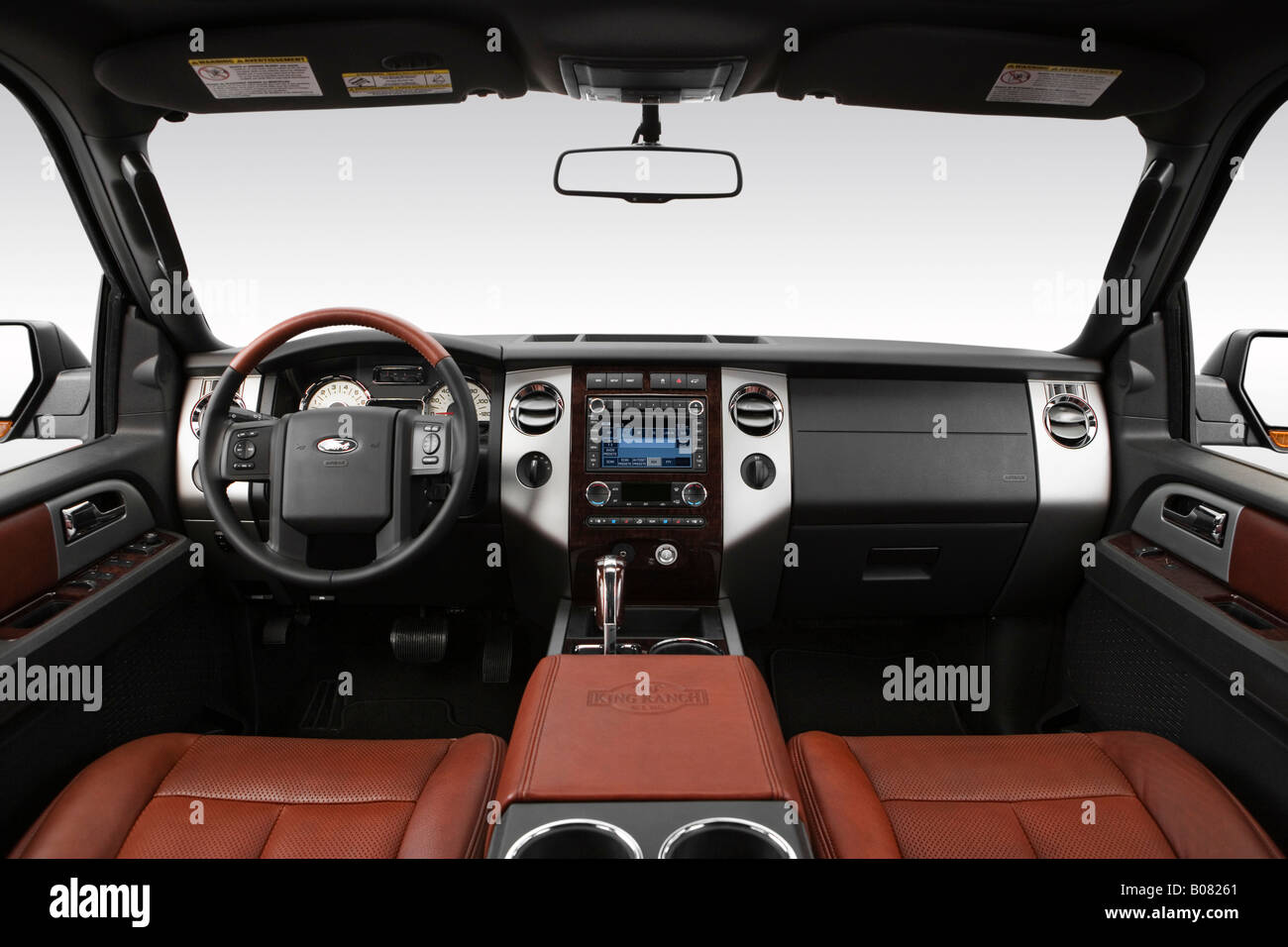 2008 Ford Expedition EL King Ranch in Black - Dashboard, center console ...