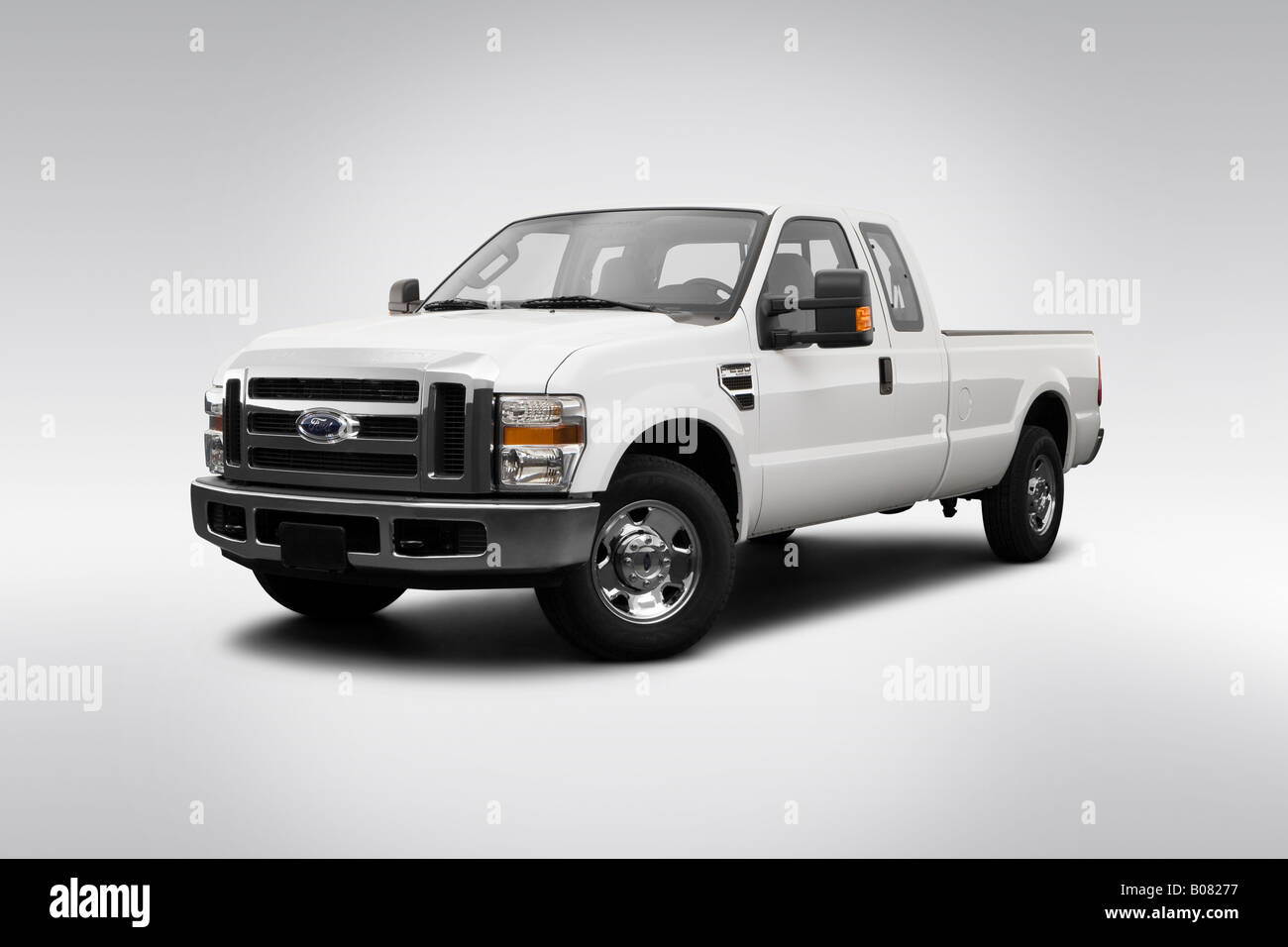 2008 Ford F-250 SD XLT Styleside in White - Front angle view Stock ...