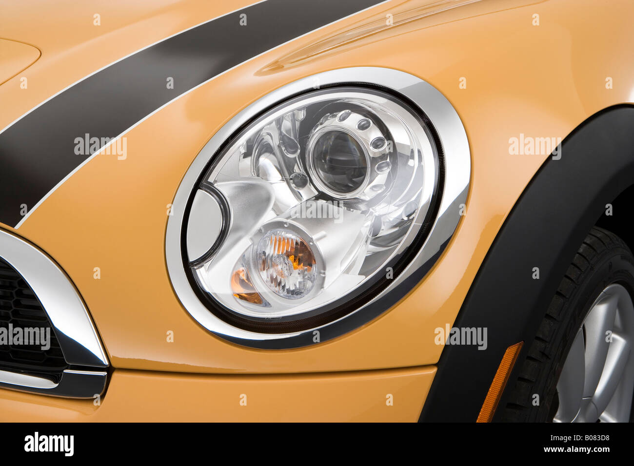 Mini cooper s 2008 hi-res stock photography and images - Alamy