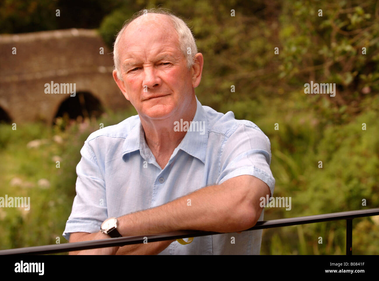 THEN AUG 2007 ENGLAND RUGBY UNION COACH BRIAN ASHTON PICTURED BEFORE ...