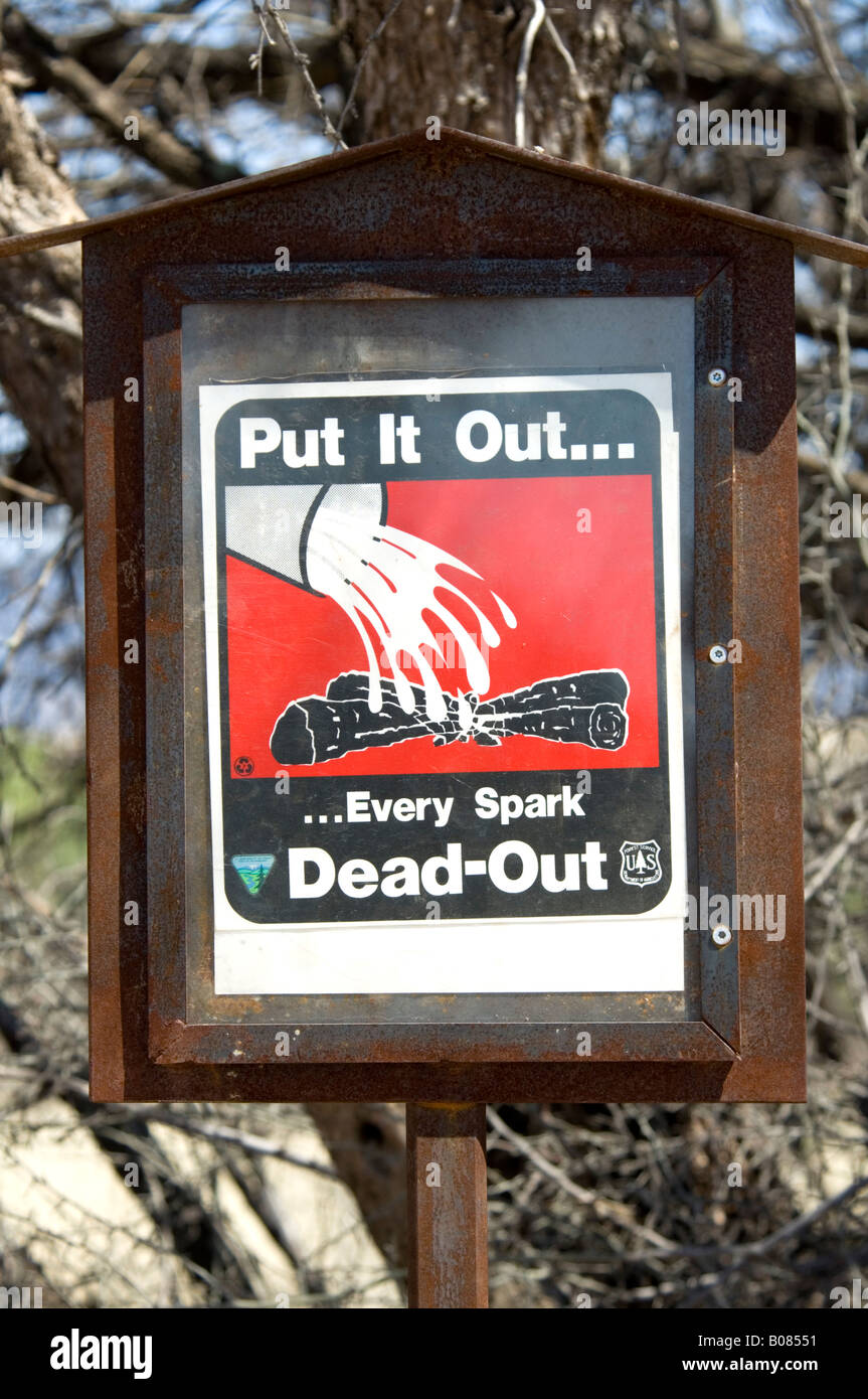 Campfire warning hi-res stock photography and images - Alamy