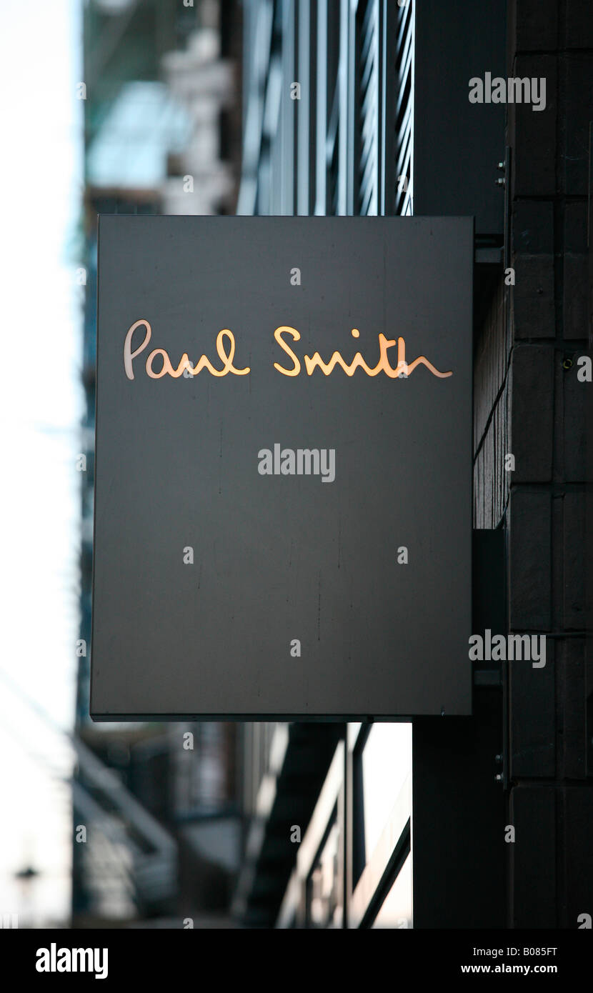 Paul Smith sign outside shop Stock Photo - Alamy