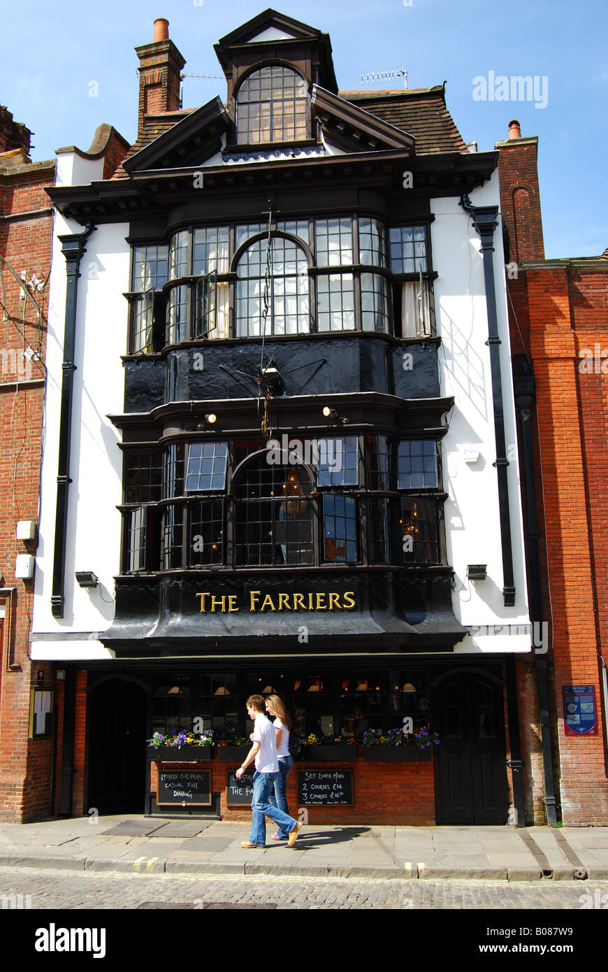 The farriers inn hi-res stock photography and images - Alamy